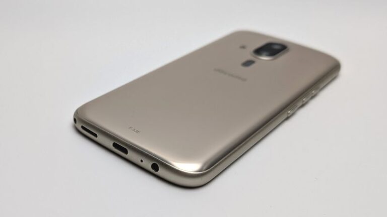 「らくらくスマートフォン F-53E」実機レビュー！けっこうスペック良しの新かんたんスマホ！