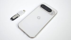 「Google Pixel 9 Pro」実機でUSBメモリを使う方法！microSDカード非対応で動画や写真をバックアップ【OTG】